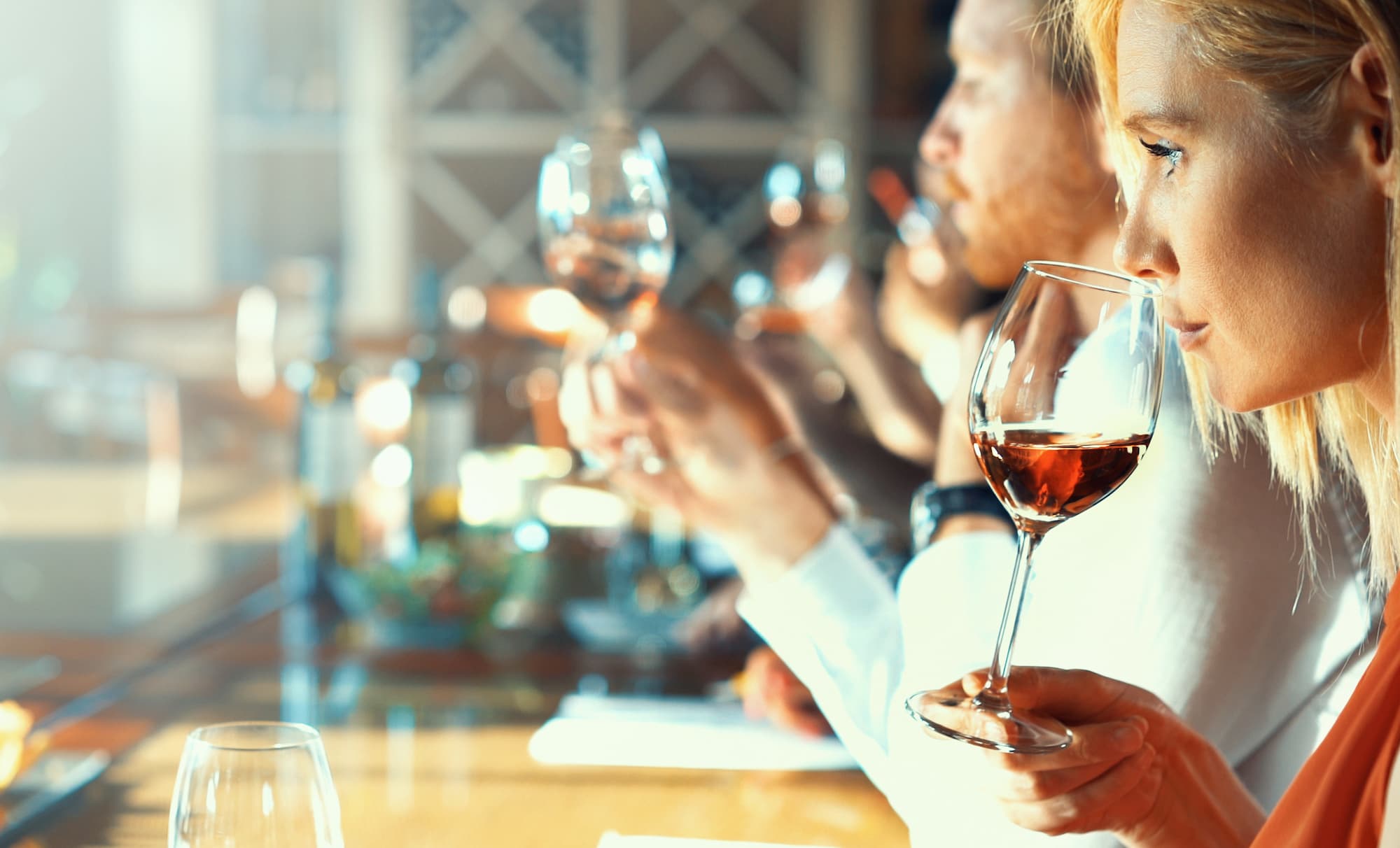 Weinprobe selber machen – deine Weinprobe für Zuhause | Gerolsteiner ...